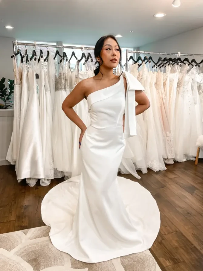 Amy & Eve | Seattle Bridal Rack - 15001 | Seattle Bridal Rack